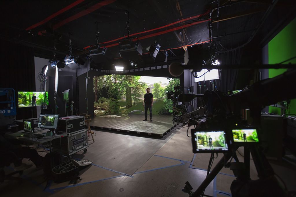 ROE Visual Sapphire for Virtual Stage | ROE Visual