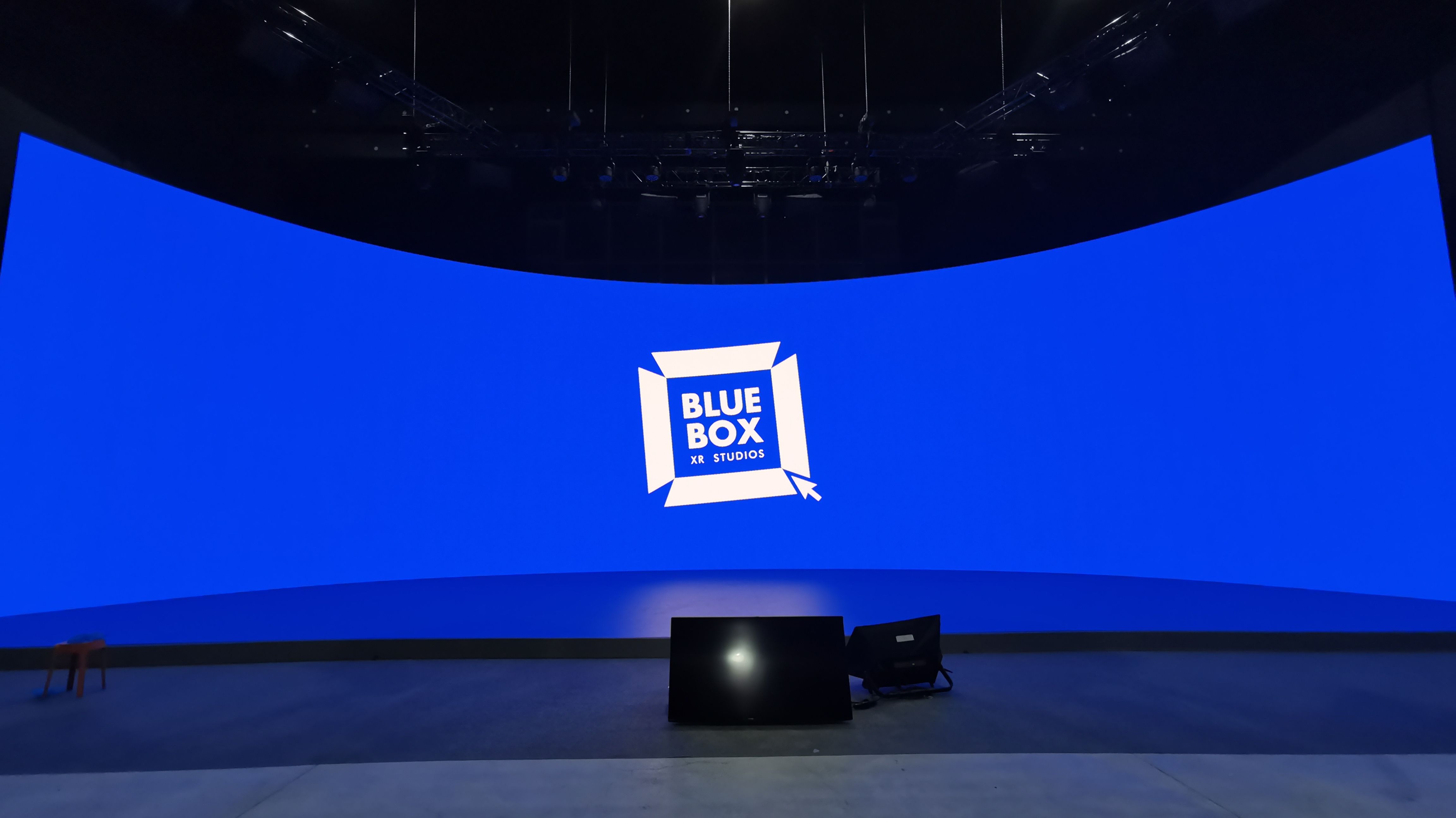 BLUEBOX xR Studio | 蓝色光标与雷迪奥续写xR元宇宙故事 | ROE Visual